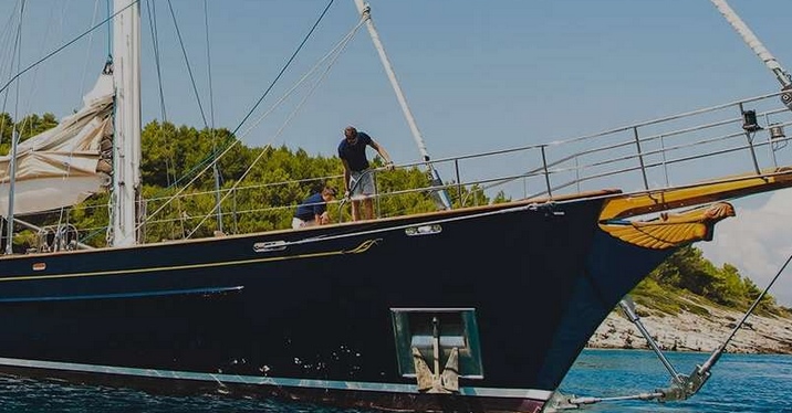 Small Luxury Yacht Cruises in Croatia - Ideal for Families & Couples