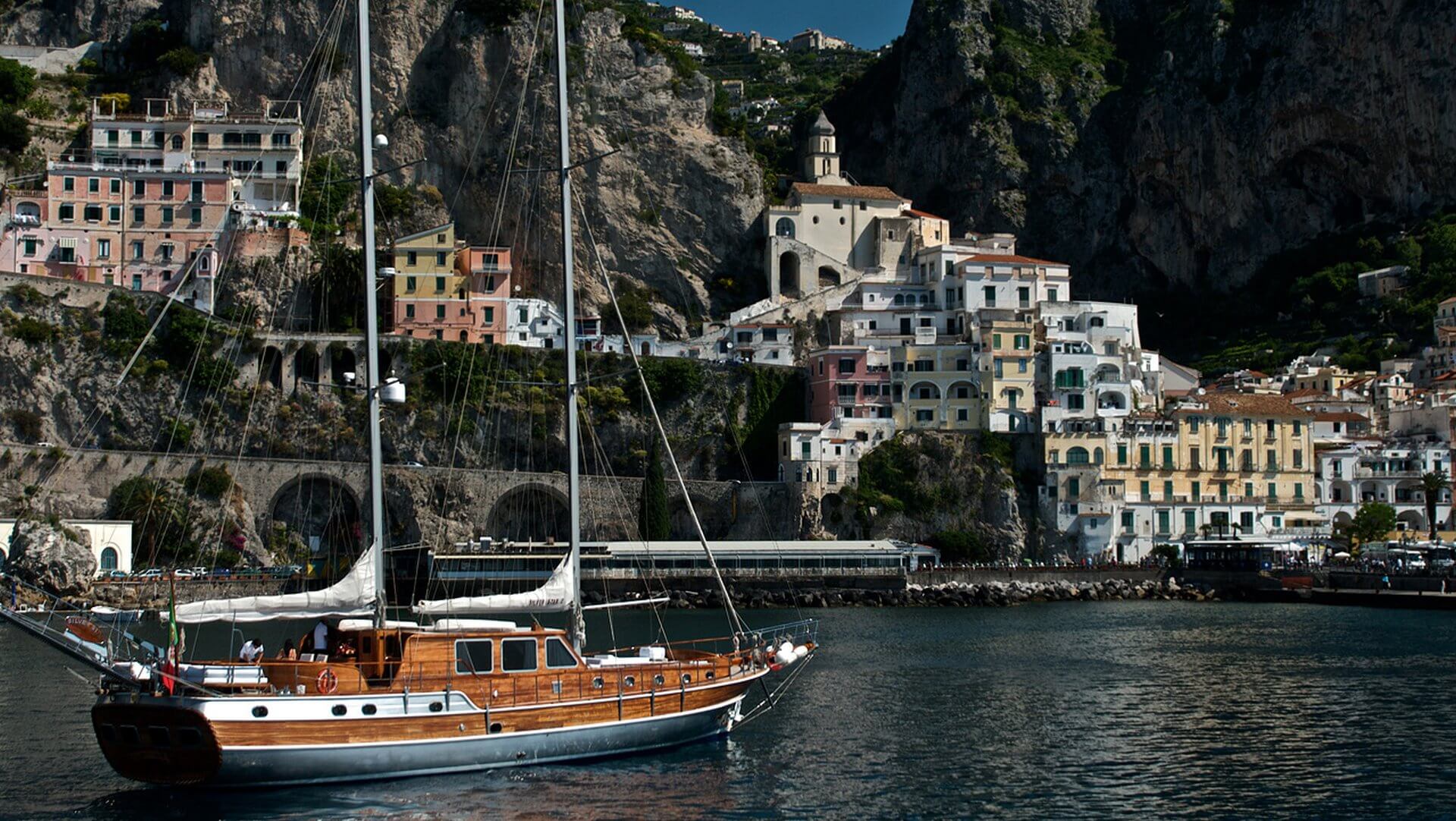 Gulet cruise Italy locations to visit