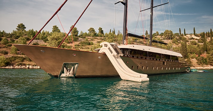 Luxury Yachts for Sale: Navigating the Waters of Ownership - Gulet Expert Luxury Yachts for Sale: Navigating the Waters of Ownership - Gulet Expert