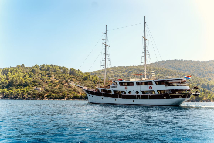 Croatia Gulet Charter - Top 10 Best Gulets for Private Charter
